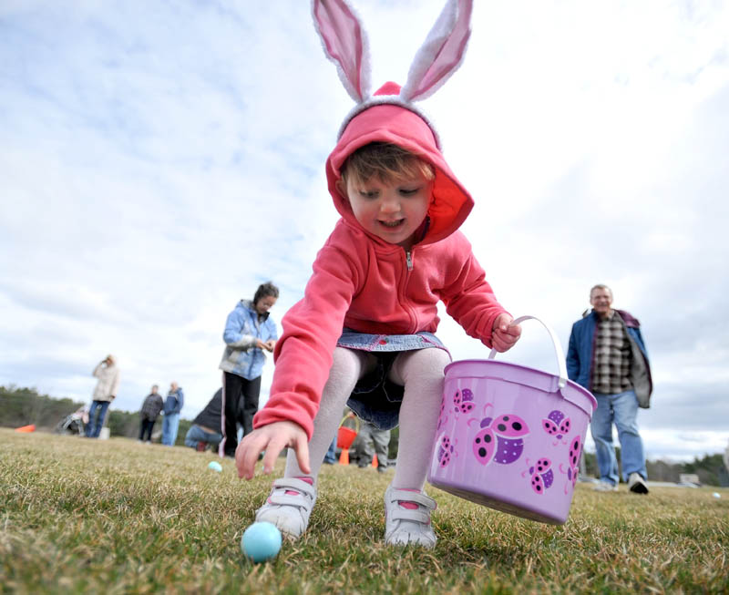 SNAPSHOT: Easter fun