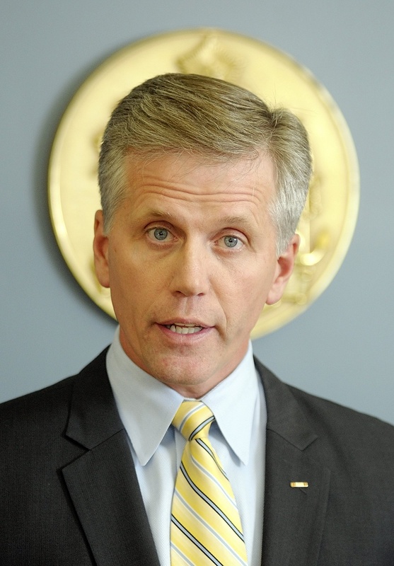 Summers makes fourth try for Congress