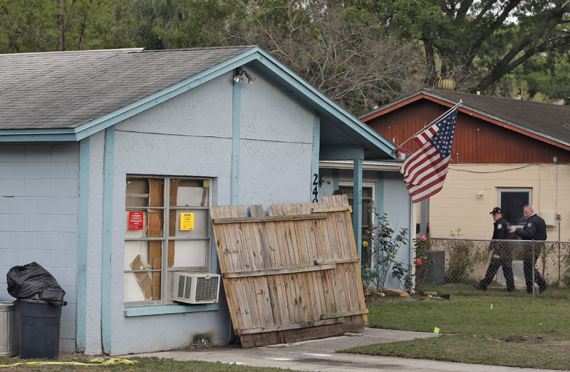 Fla. sinkhole that swallowed man grows deeper