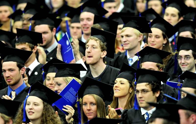 Pulitzer-winning author tells Colby grads to get ready for surprises ...