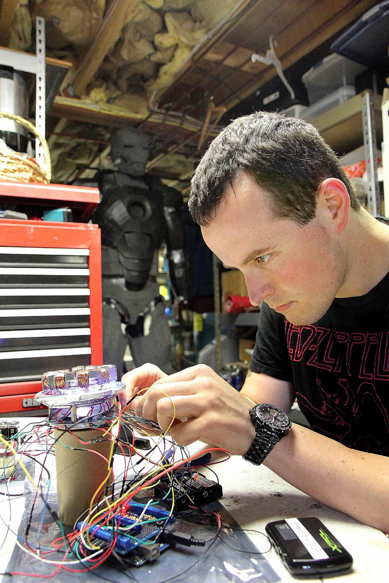 Oakland ‘maker’ assembles high-tech Iron Man suit