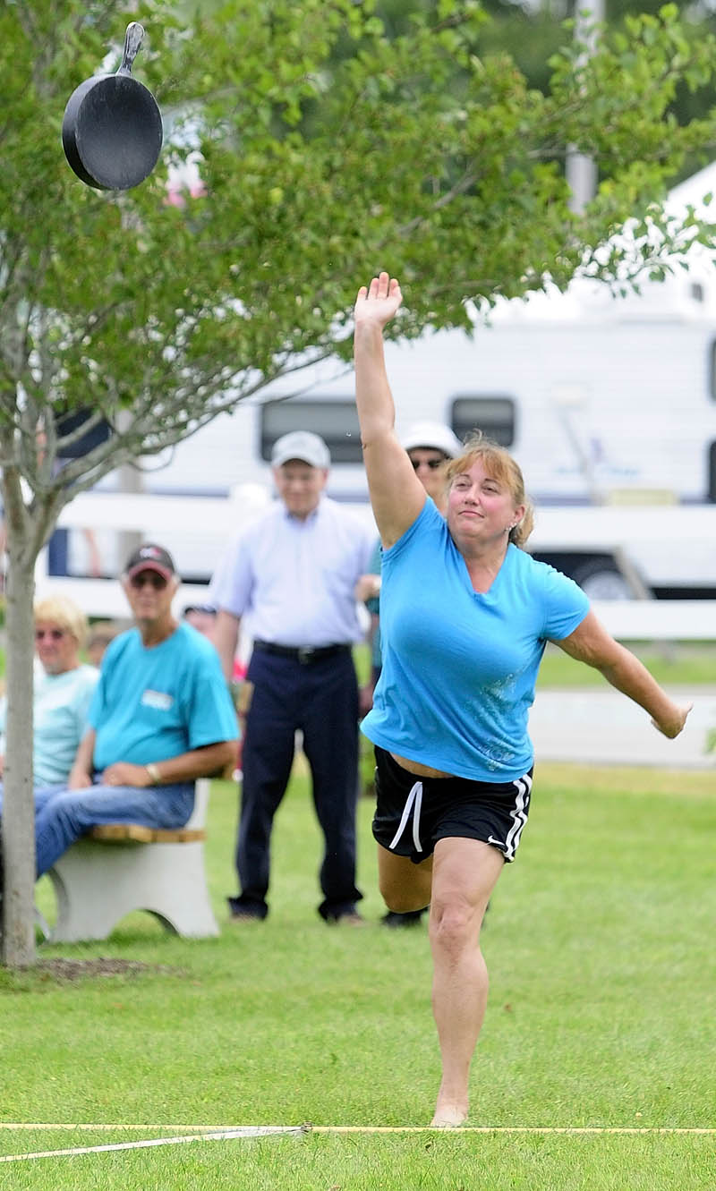 Windsor Fair frying-pan throwing contest takes secret skill