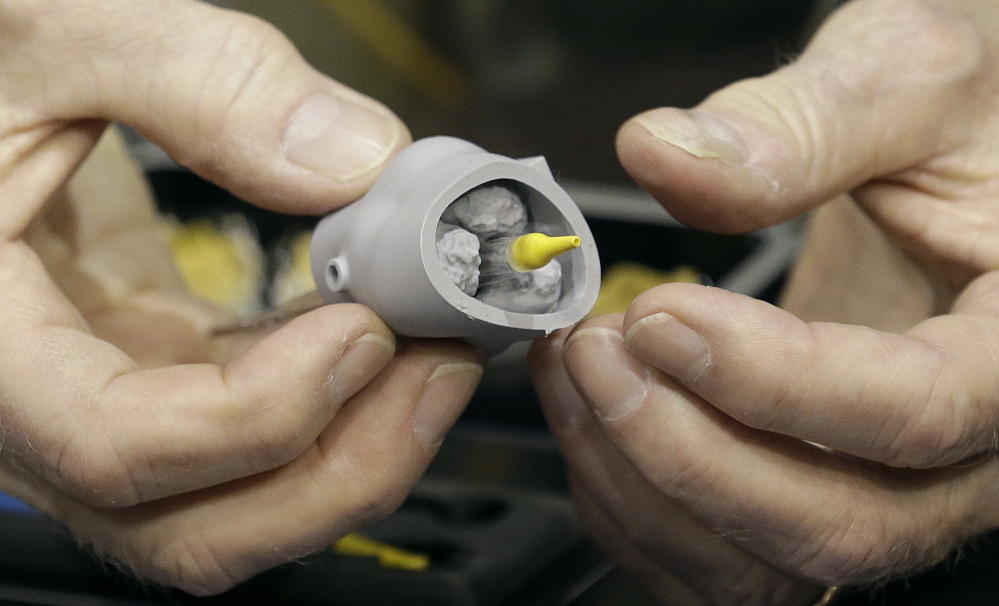 Study backs nonsurgical way to fix heart valves