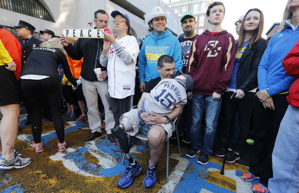 Sports Illustrated’s Boston Marathon photo shoot draws crowd