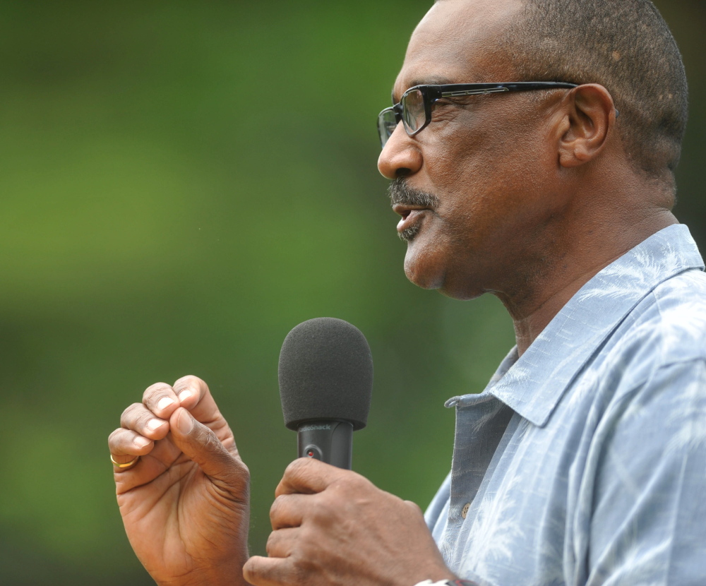 Hall-of-Famer Jim Rice visits Oakland’s Mini Fenway for turf dedication