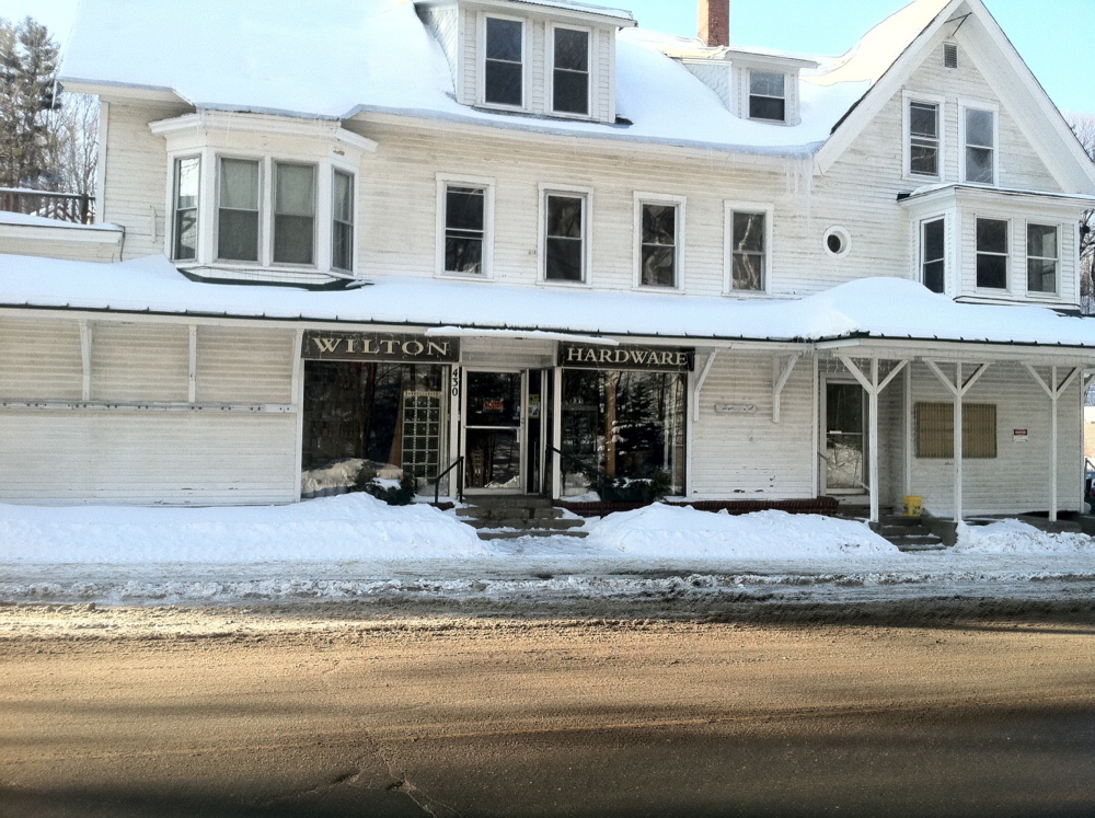 Wilton Hardware to reopen in new location