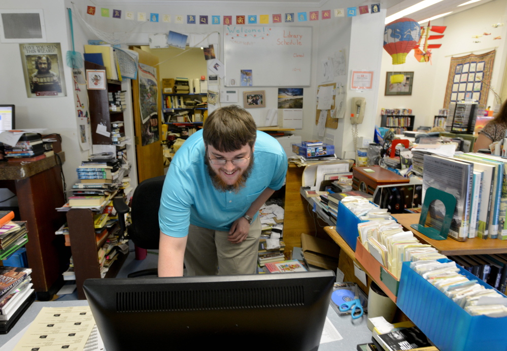 Hartland library says goodbye to longtime librarian, hello to new one