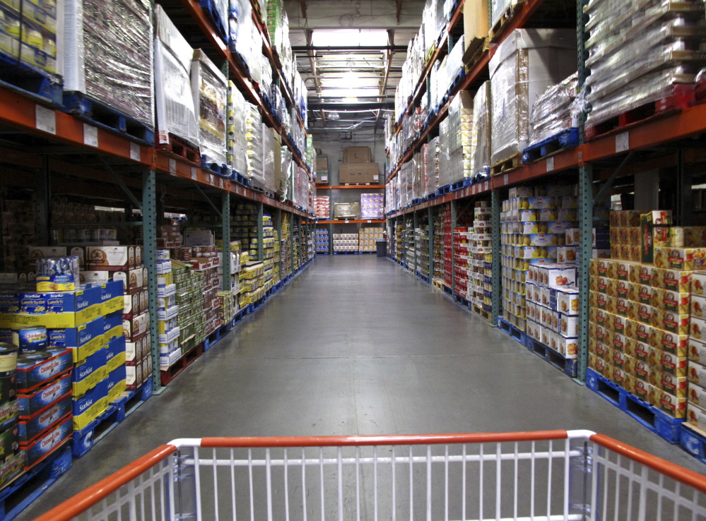 Warehouse clubs revamp retailing industry