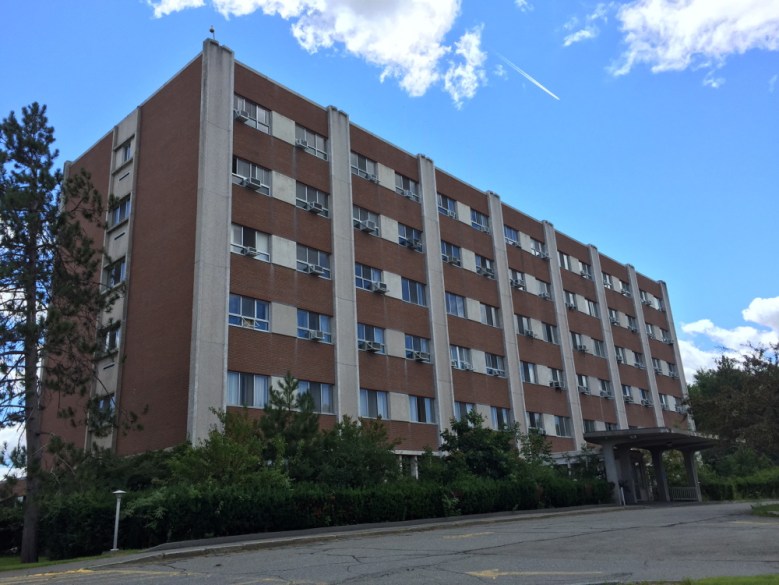 Waterville council rezones former Seton Hospital for apartment proposal