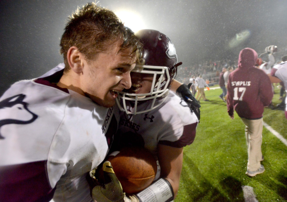 MCI pulls out title game for the ages