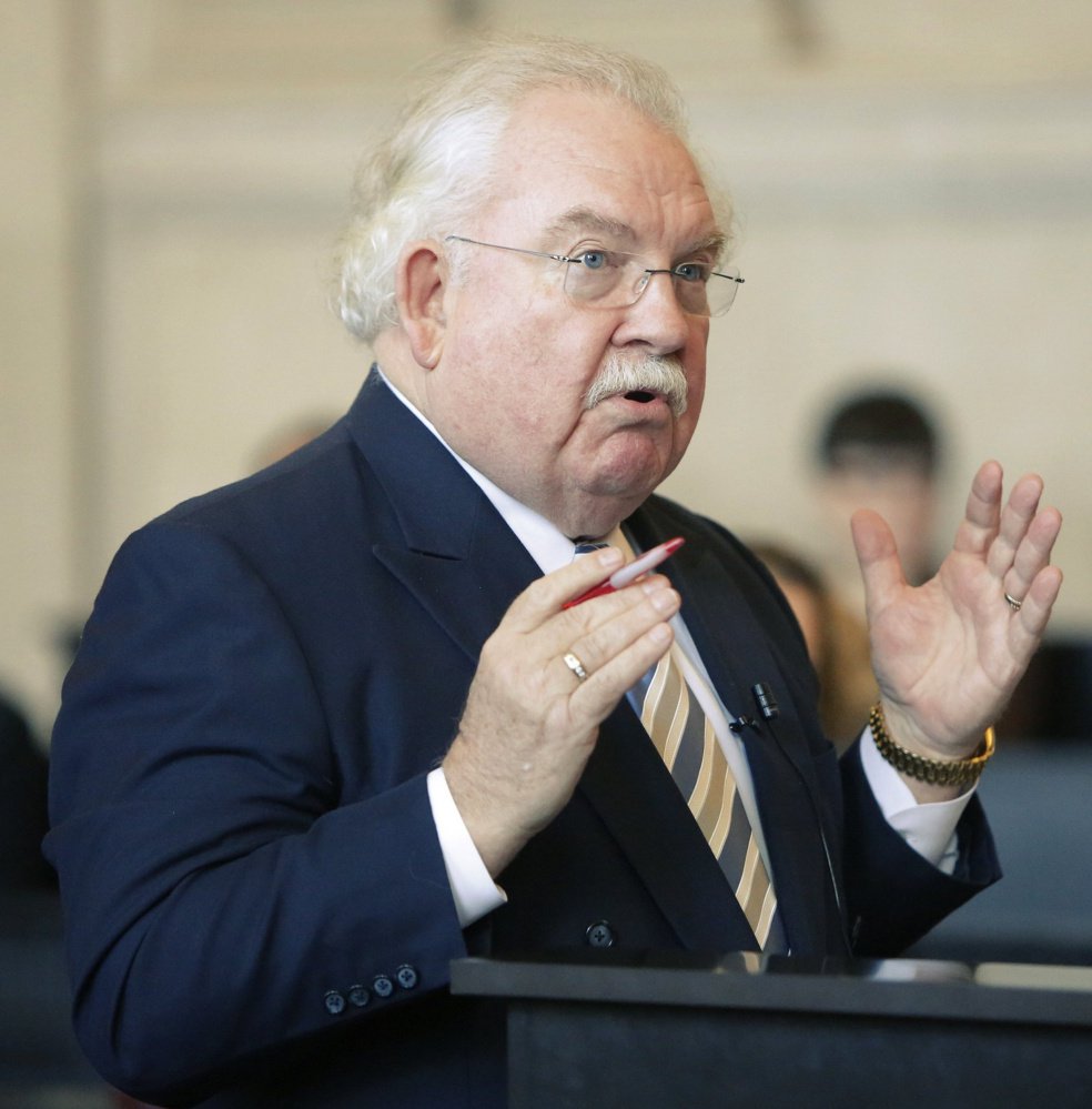 Former bookkeeper to Dan Lilley pleads not guilty to criminal theft charges