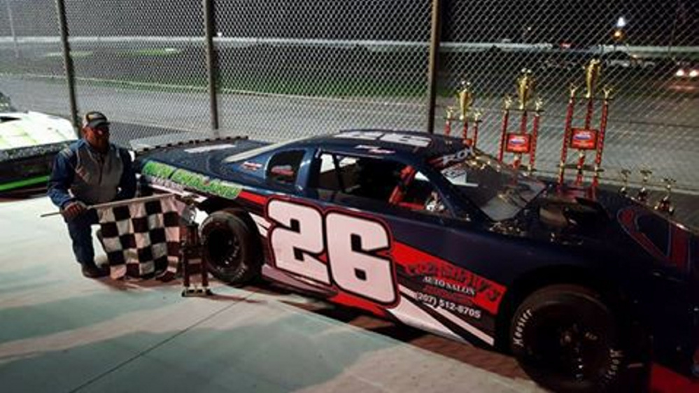 No small feat: Mini Stocks at heart of Wiscasset Speedway