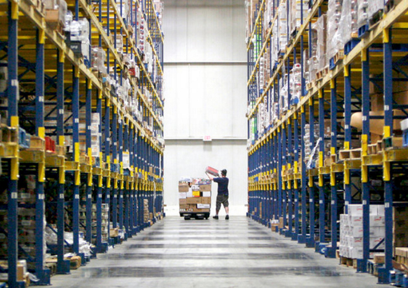 Hannaford, distribution center workers end contract dispute with 3-year ...