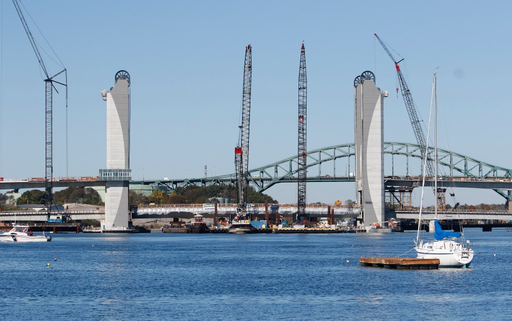 Portsmouth-Kittery bridge now projected to open March 30