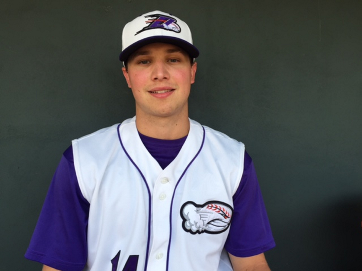 After release from Chicago White Sox, Sam Dexter moves forward