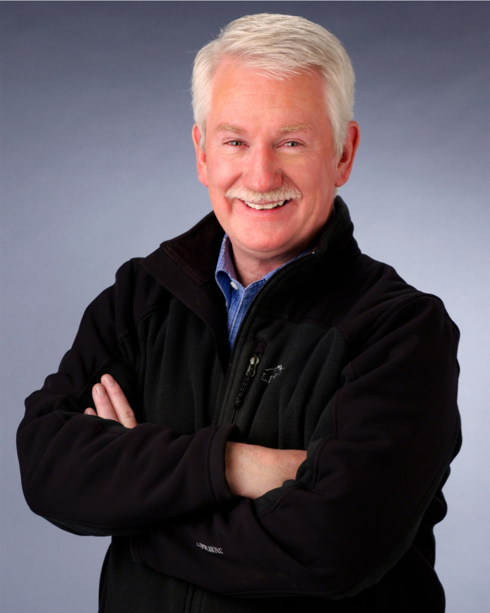 Broadcast journalist Bill Green to address graduates at UMF commencement