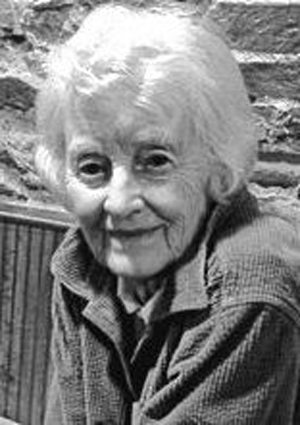 Obituary: Alice Isabel (Stewart) MacKenzie