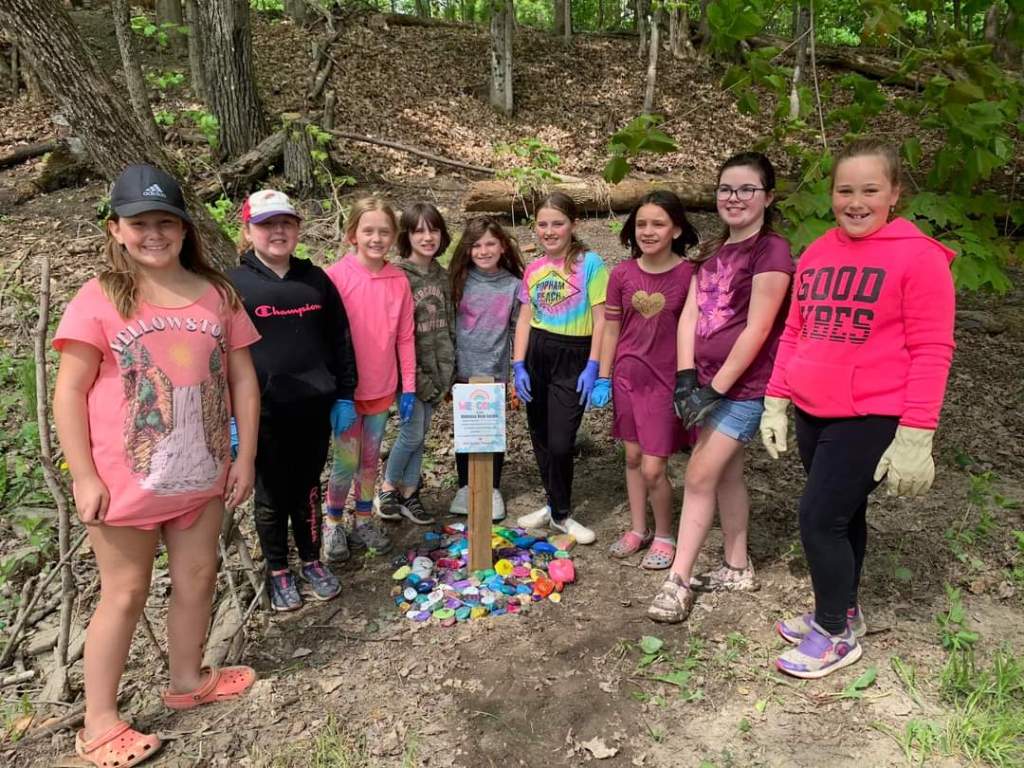 Area Girl Scouts clean up Gardiner trail, create Kindness Rocks Garden