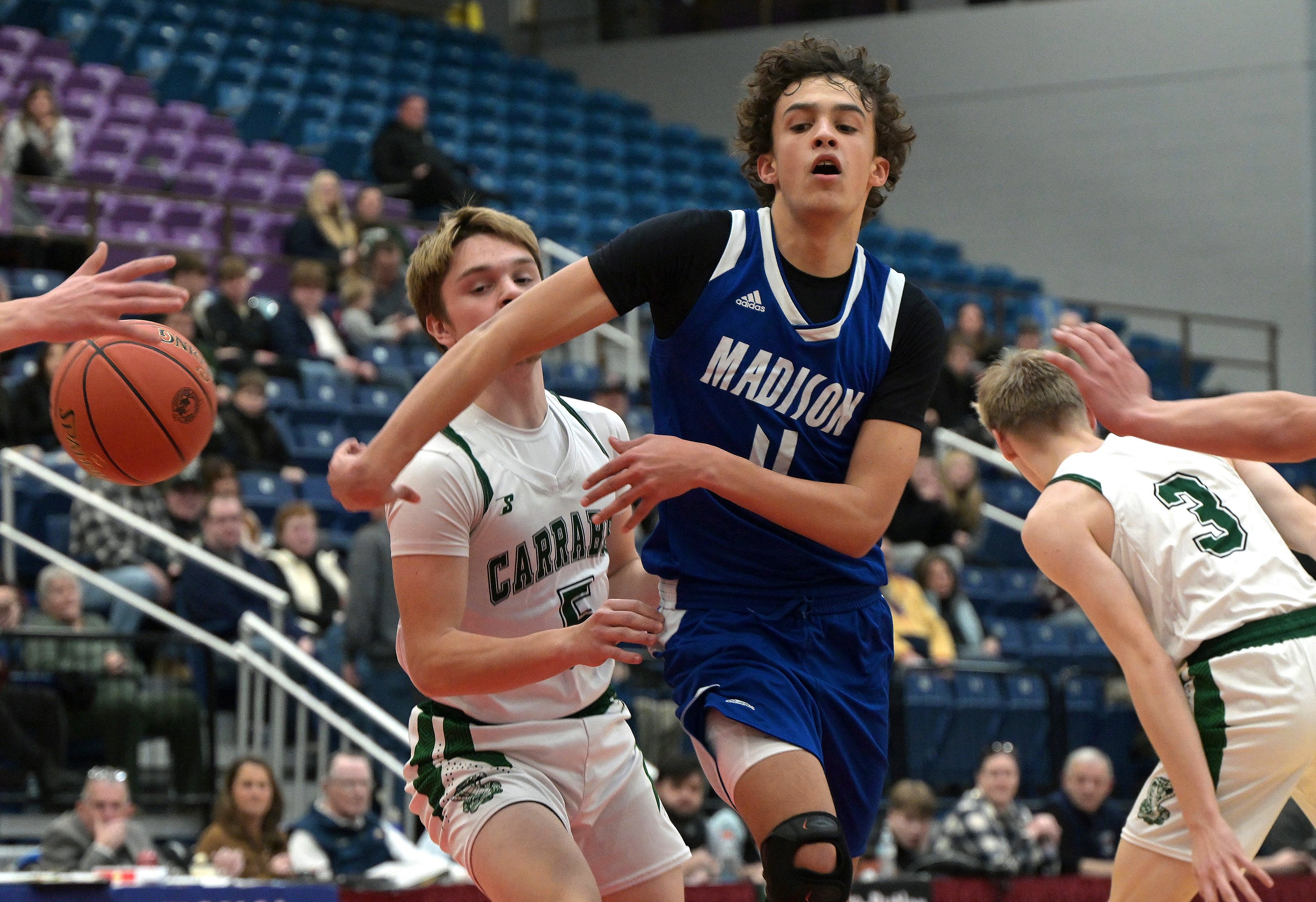 Madison boys basketball rolls past Carrabec