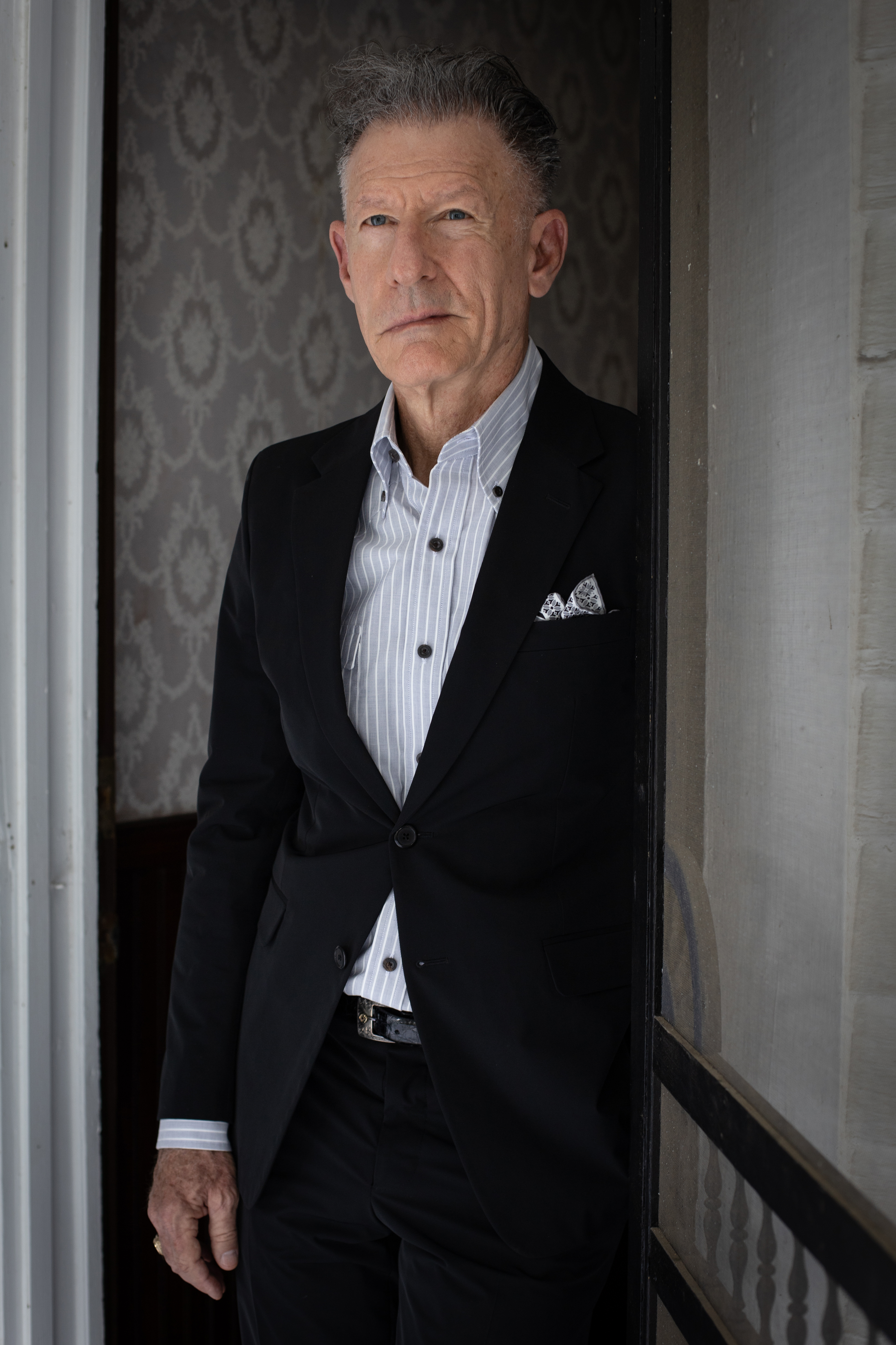 Lyle Lovett talks touring with John Hiatt, acting for Robert Altman and ...