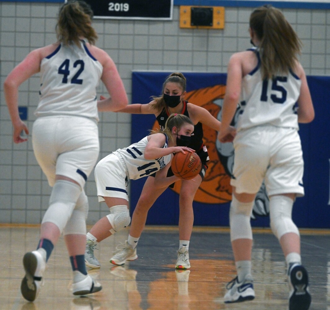 Girls basketball: Hall-Dale muscles its way past Madison