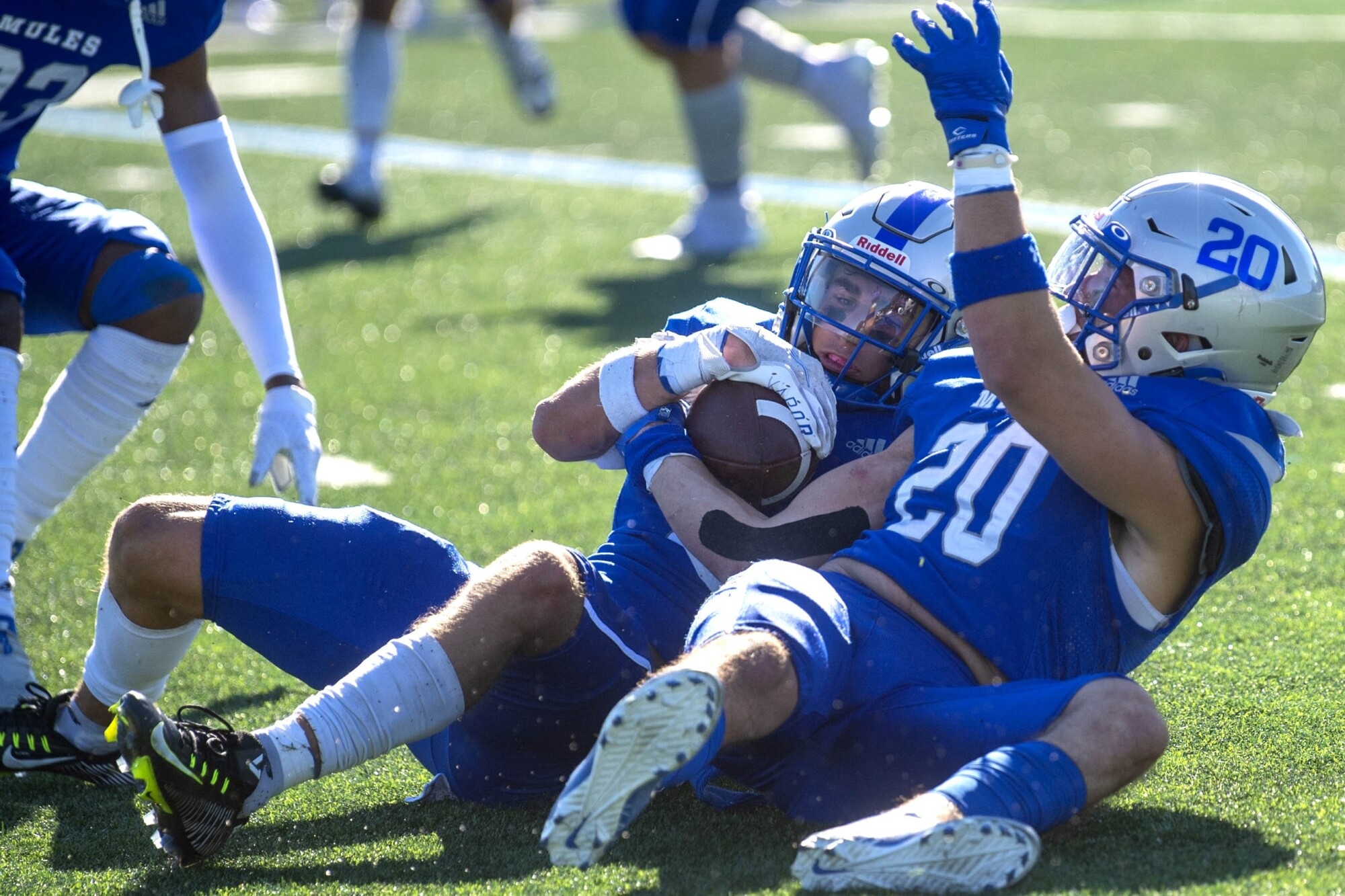 College football: Colby kicks off season with upset over defending ...