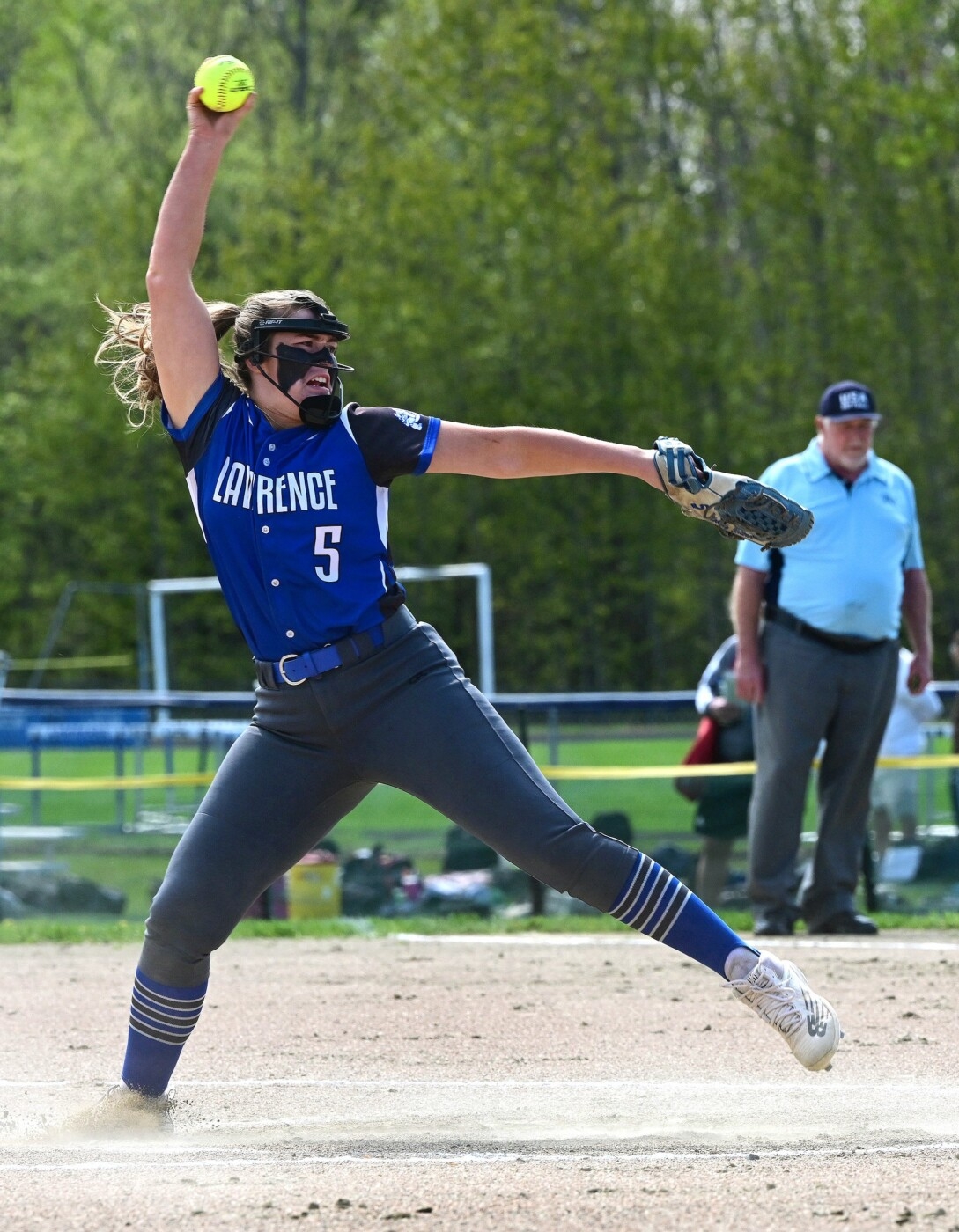 Softball: Lawrence edges Gardiner in 10 innings